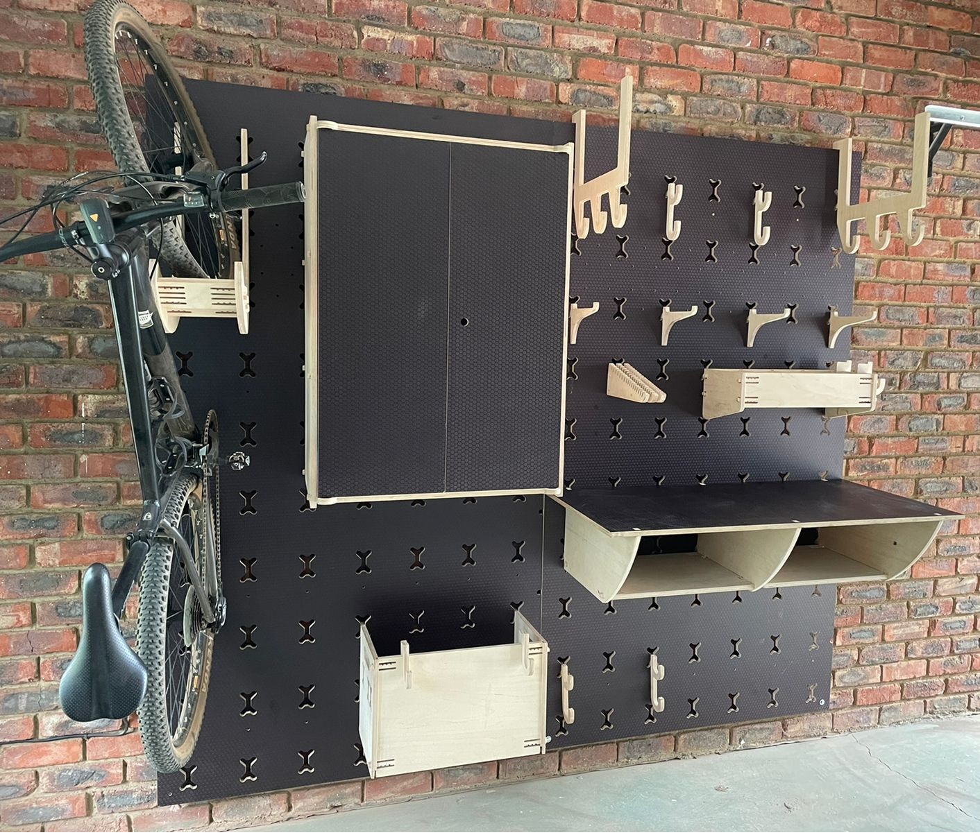 Why a Garage Workbench is a Game Changer - Wallock